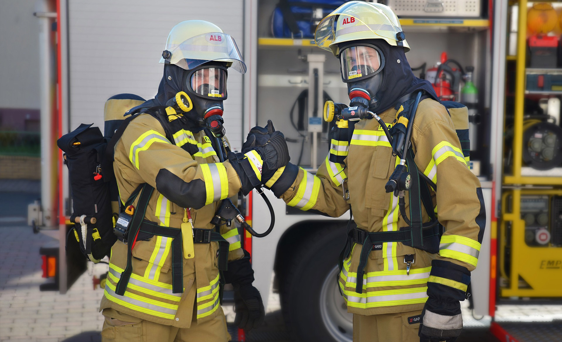 Top Fire Resistant Fabrics for Clothing: Protection You Can Rely On ...